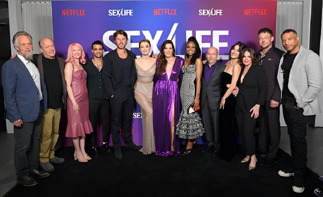 Sarah Shahi à l'avant-première de la saison 2 de Sex/Life en Californie ...