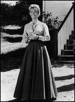Eva Beadle Simms : personnage de la série | La petite Maison dans la ...