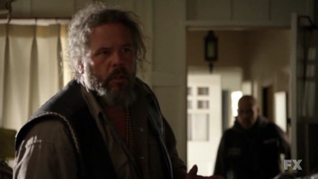 Bobby « Elvis » Munson : personnage de la série | Sons of Anarchy