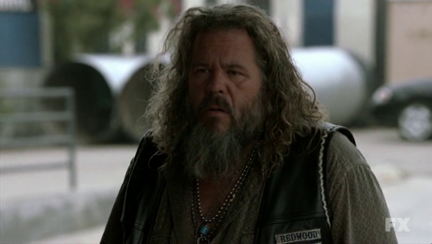 Bobby « Elvis » Munson : personnage de la série | Sons of Anarchy