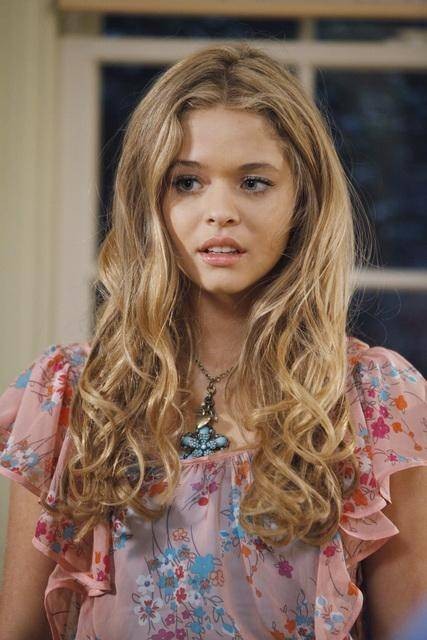 Alison DiLaurentis : personnage de la série | Pretty Little Liars