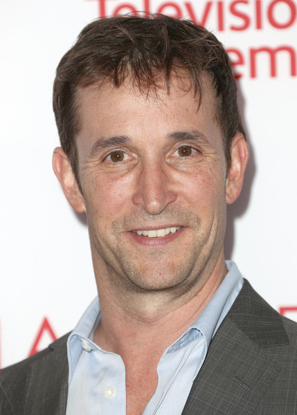 Noah Wyle : biographie, carrière et filmographie | Hypnoweb