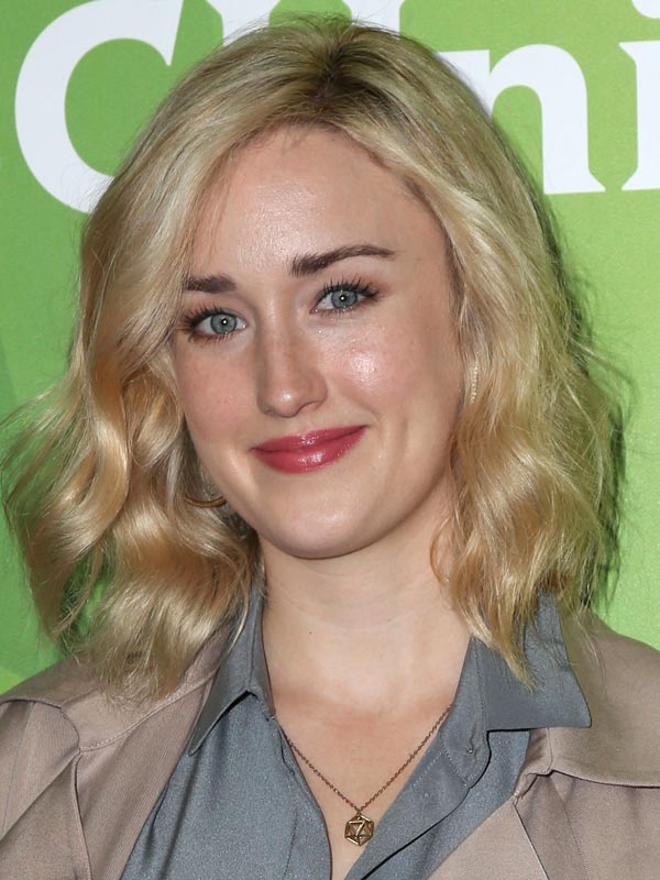 Ashley Johnson : biographie, carrière et filmographie | Hypnoweb