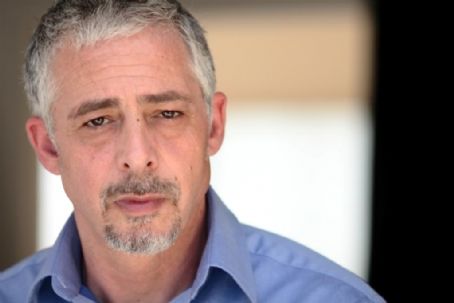 Anthony Skordi : biographie, carrière et filmographie | Hypnoweb