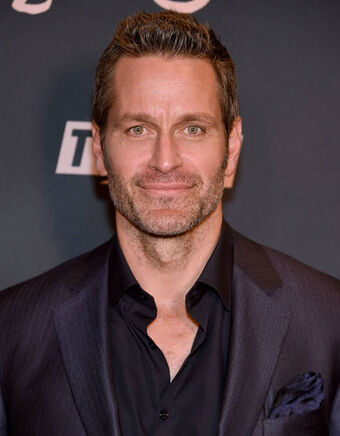 Peter Hermann : biographie, carrière et filmographie | Hypnoweb