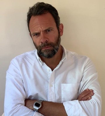 Keir Charles : biographie, carrière et filmographie | Hypnoweb