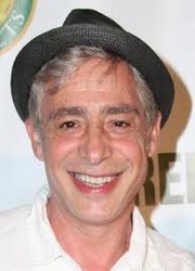 Anthony Skordi : biographie, carrière et filmographie | Hypnoweb