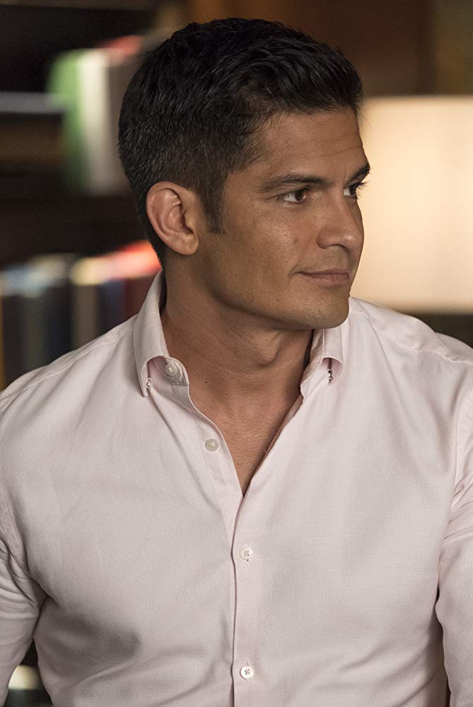 Dr. Neil Melendez : personnage de la série | The Good Doctor