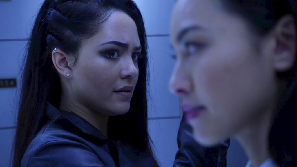 Riley Davis : personnage de la série | MacGyver (2016)