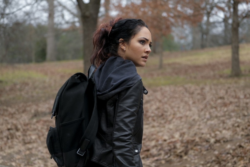 Riley Davis : personnage de la série | MacGyver (2016)