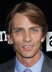 Charles Baker : biographie, carrière et filmographie | Hypnoweb