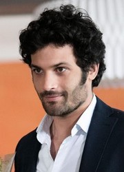 Benoît Michel : biographie, carrière et filmographie | Hypnoweb
