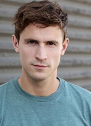 Jonathan Howard : biographie, carrière et filmographie | Hypnoweb