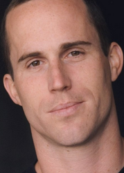 Simon Burnett : biographie, carrière et filmographie | Hypnoweb